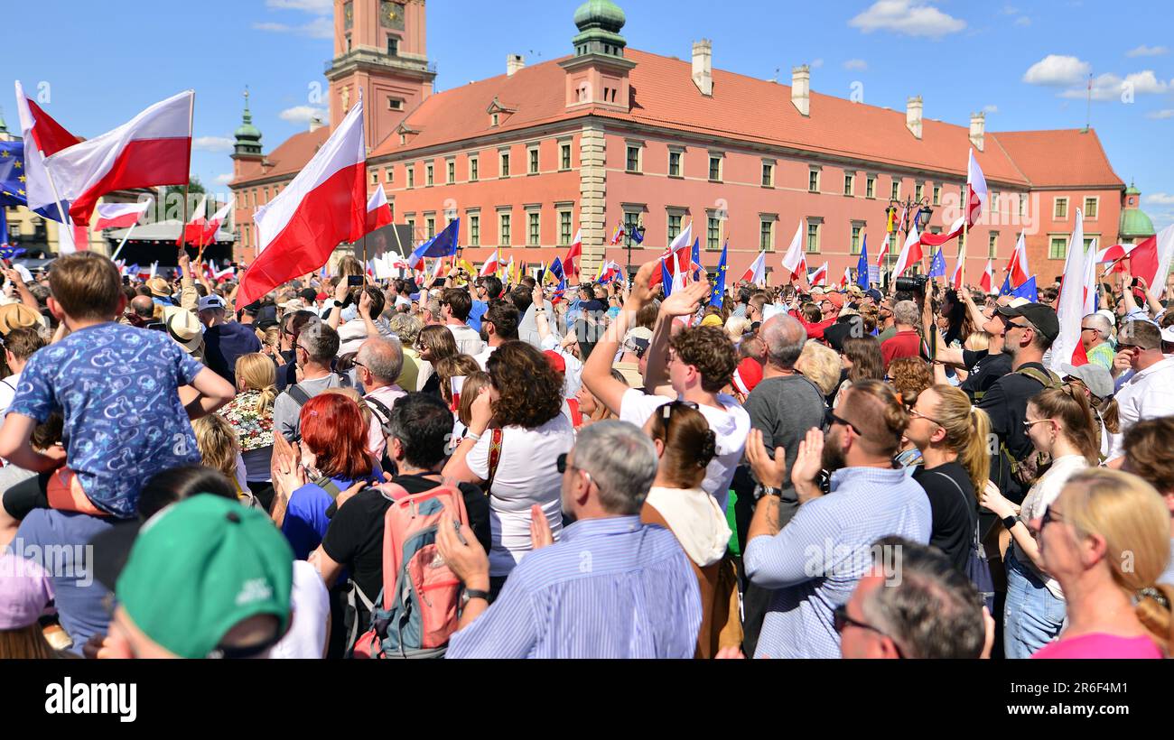 Warsaw, Poland. 4 June 2023. Hundreds of thousands march in anti ...