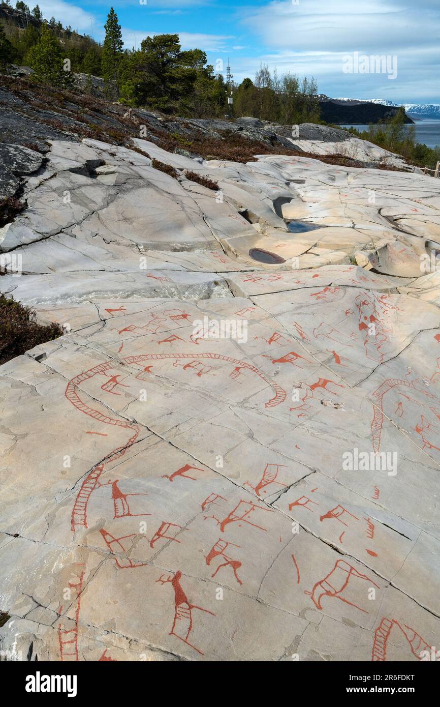 ancient rock carving, Alta Finnmark, Norway Stock Photo - Alamy