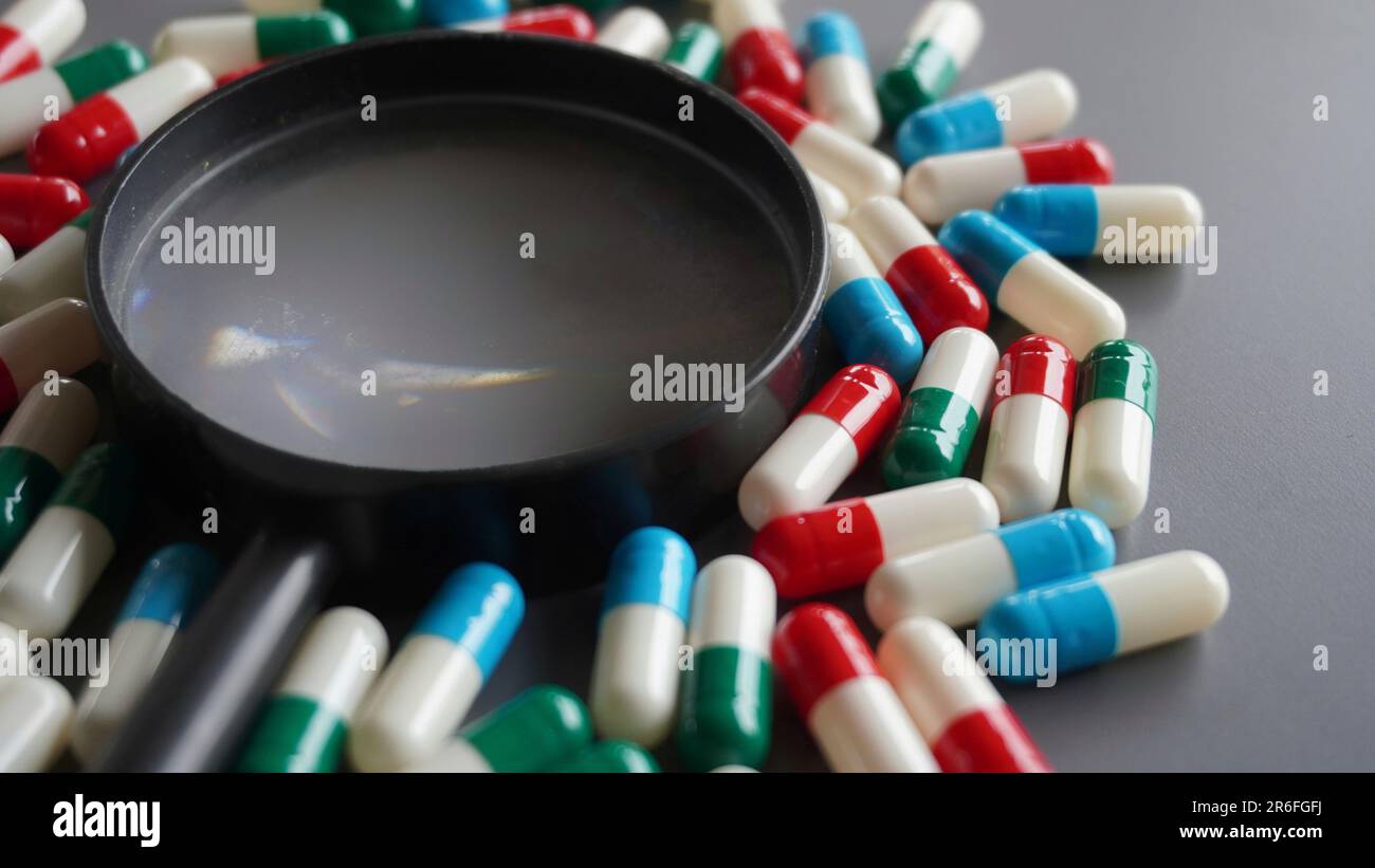 Hospital magnifying glass hi-res stock photography and images - Alamy