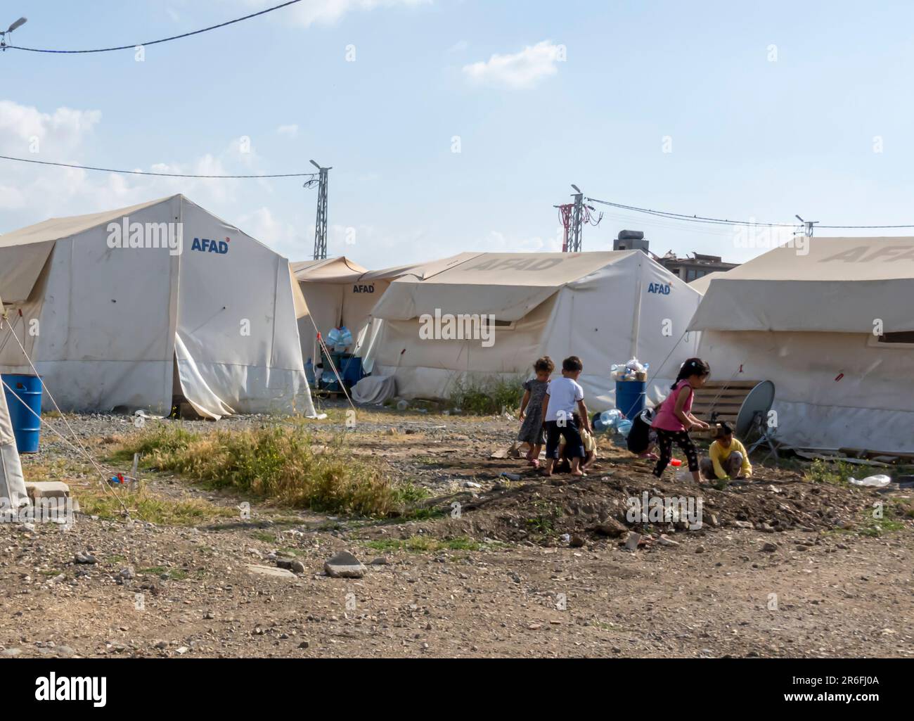 Turkey earthquake survivors, children playing in disaster relief tents ... Turkey earthquake survivors, children playing in disaster relief tents ...