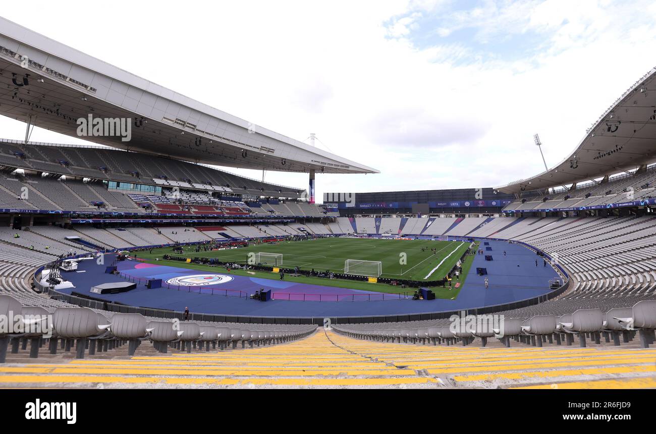 Ataturk olympic stadium general view hi-res stock photography and ...