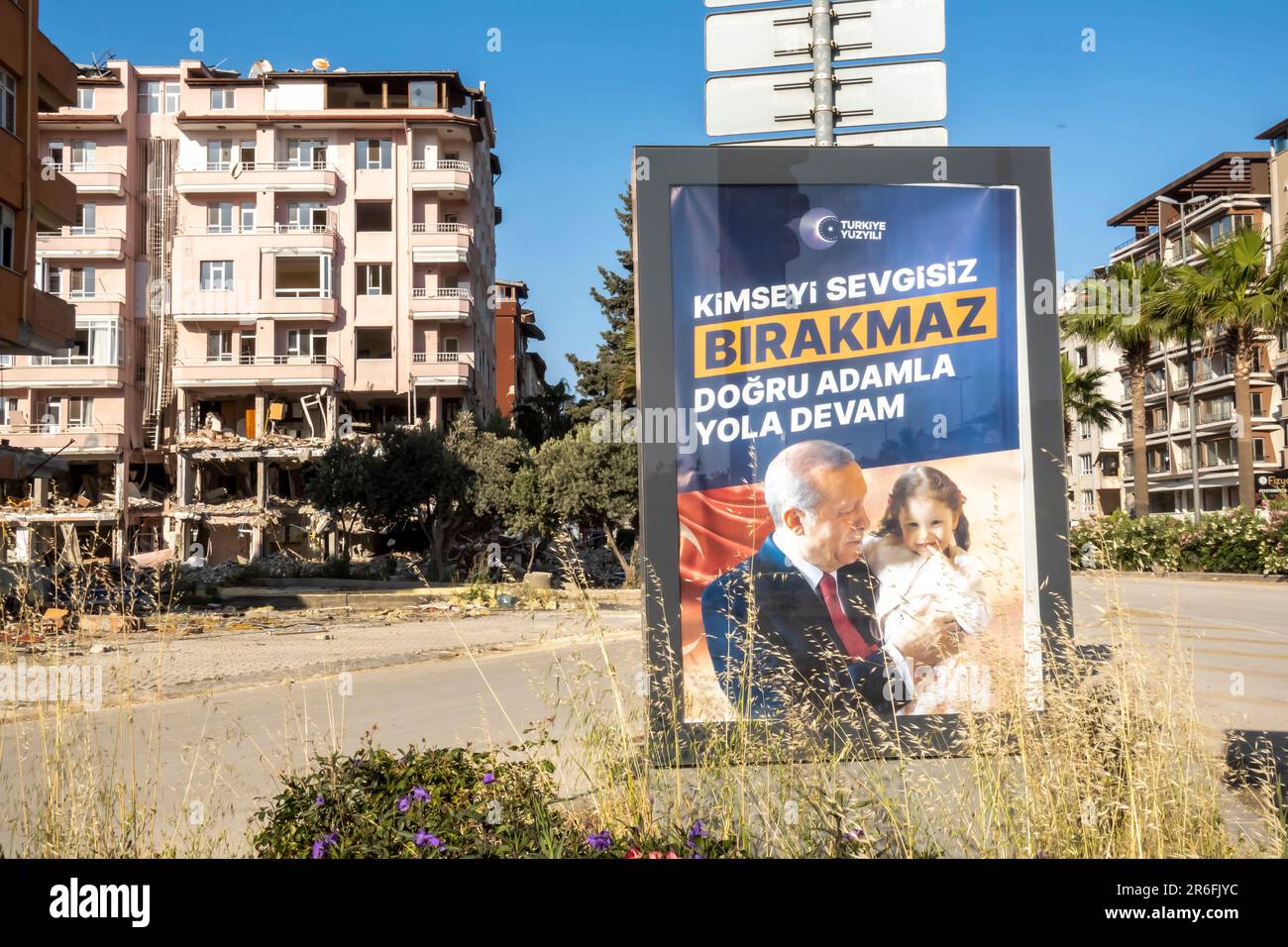 Erdogan presidential campaign stand in Antakya destroyed by earthquake ...