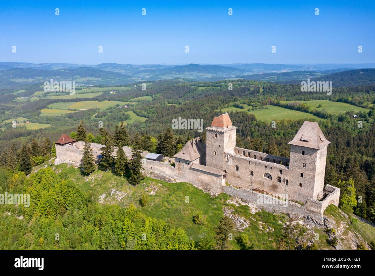 goticky hrad Kasperk, Kasperske Hory, Sumava, Ceska republika / gothic ...