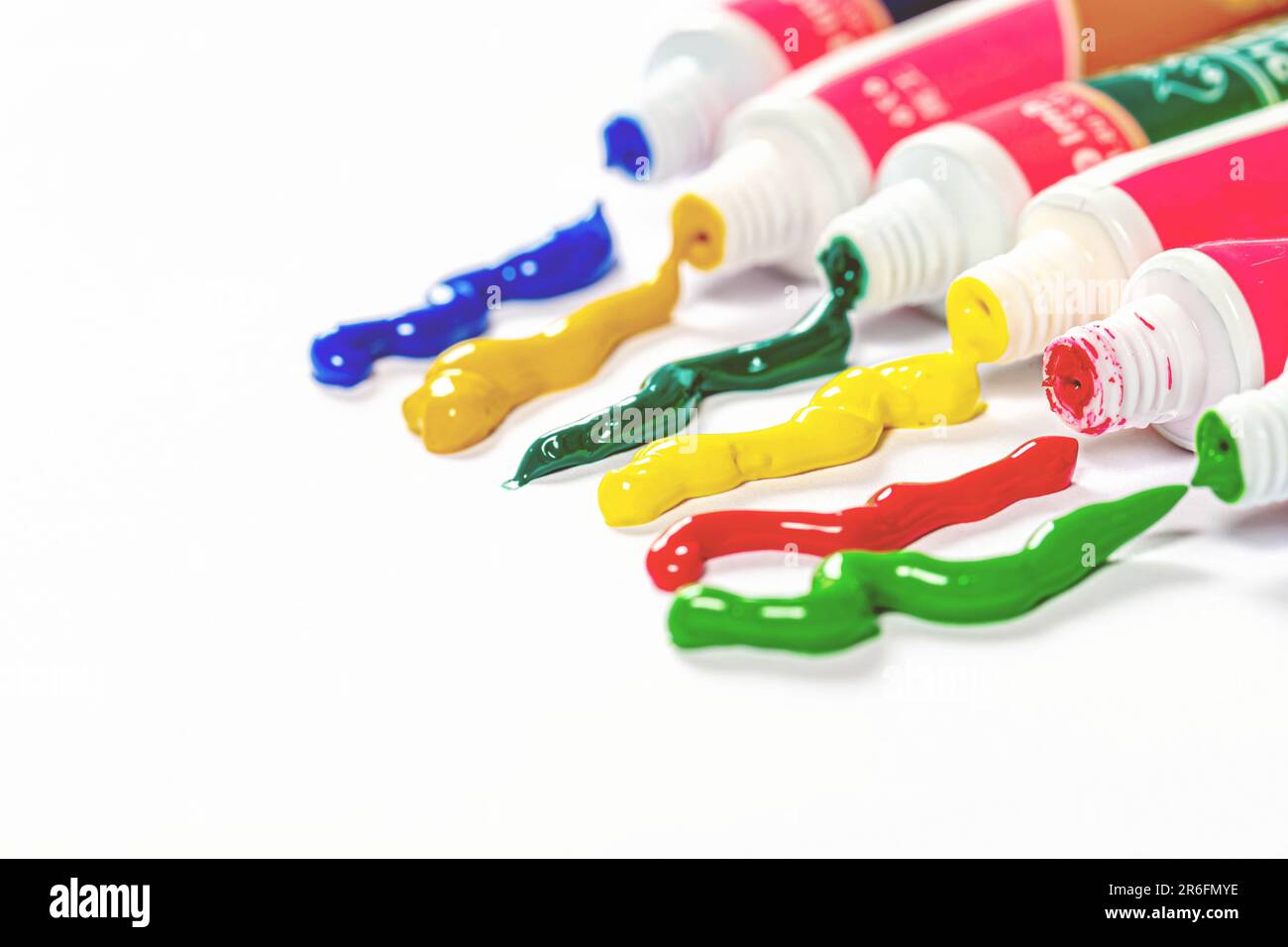 A vibrant selection of paint tubes lay across Stock Photo - Alamy