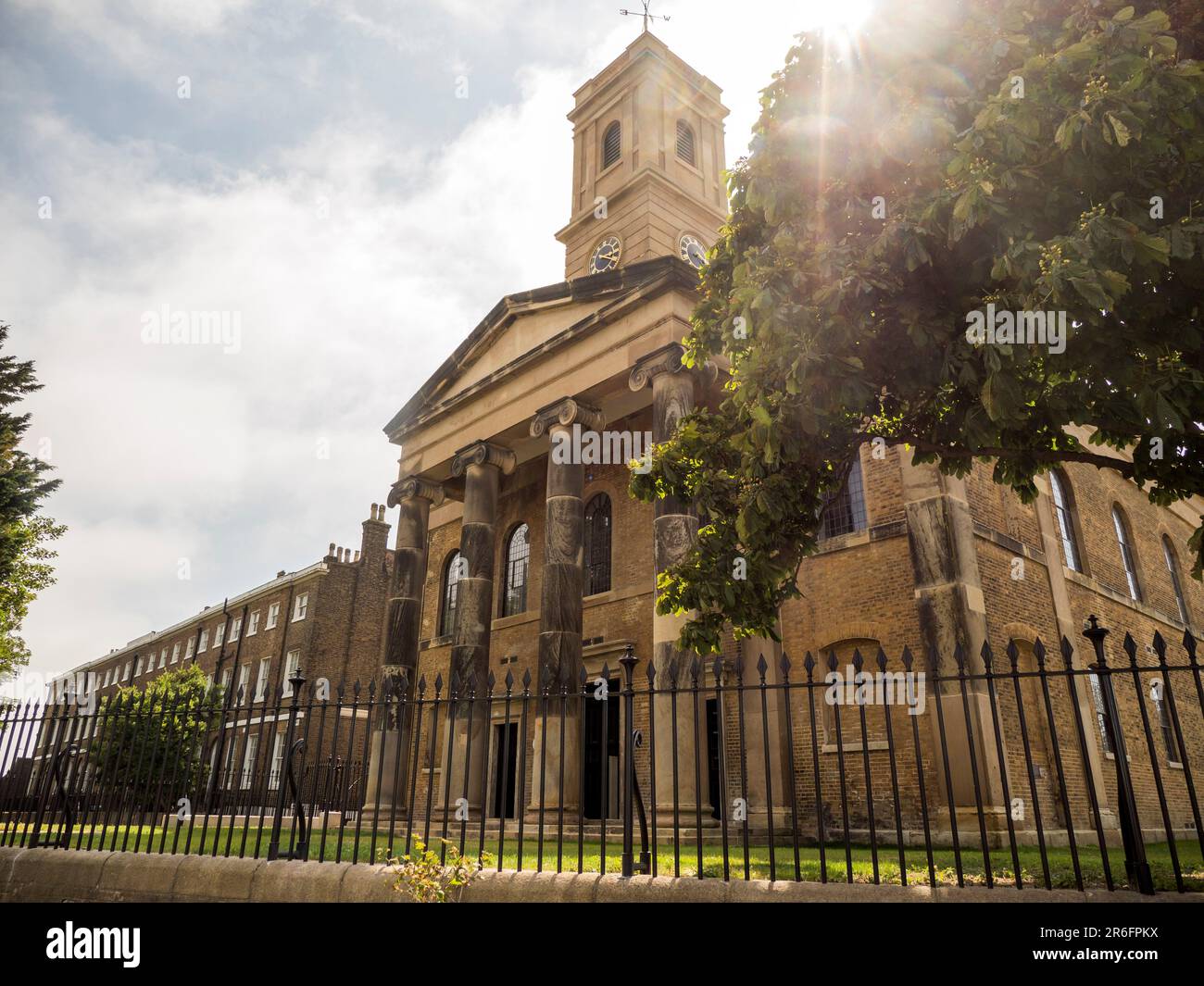 Historic sheerness docks hi-res stock photography and images - Alamy