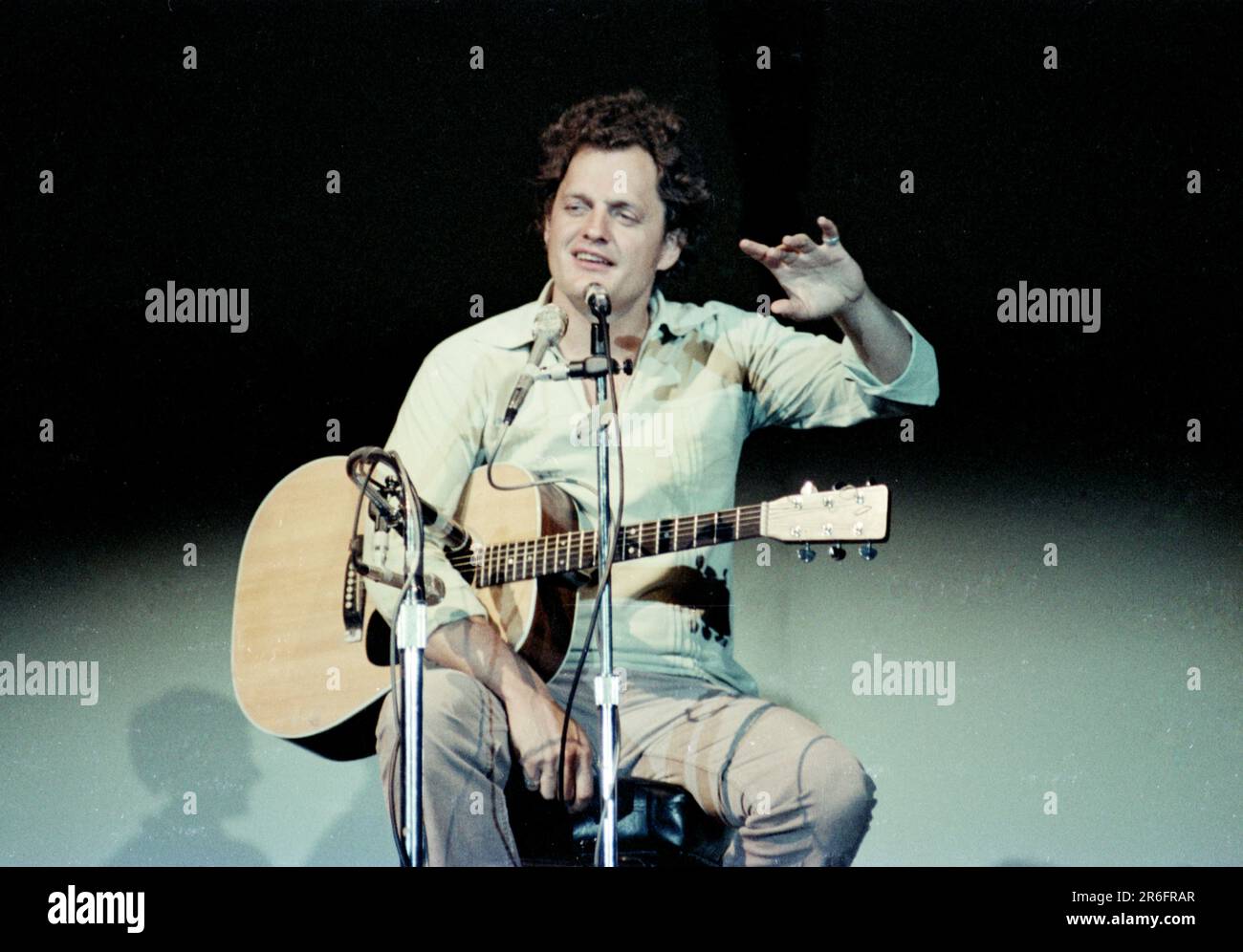 30000 pounds of bananas hi-res stock photography and images - Alamy