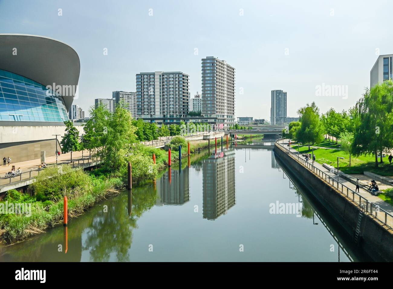 High rise apartment buildings in Stratford, East London Stock Photo - Alamy