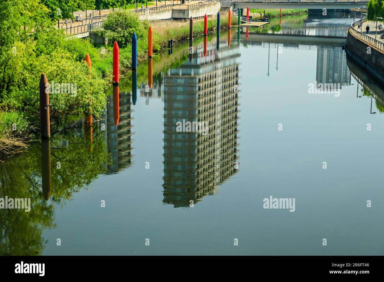 High rise apartment buildings in Stratford, East London Stock Photo - Alamy