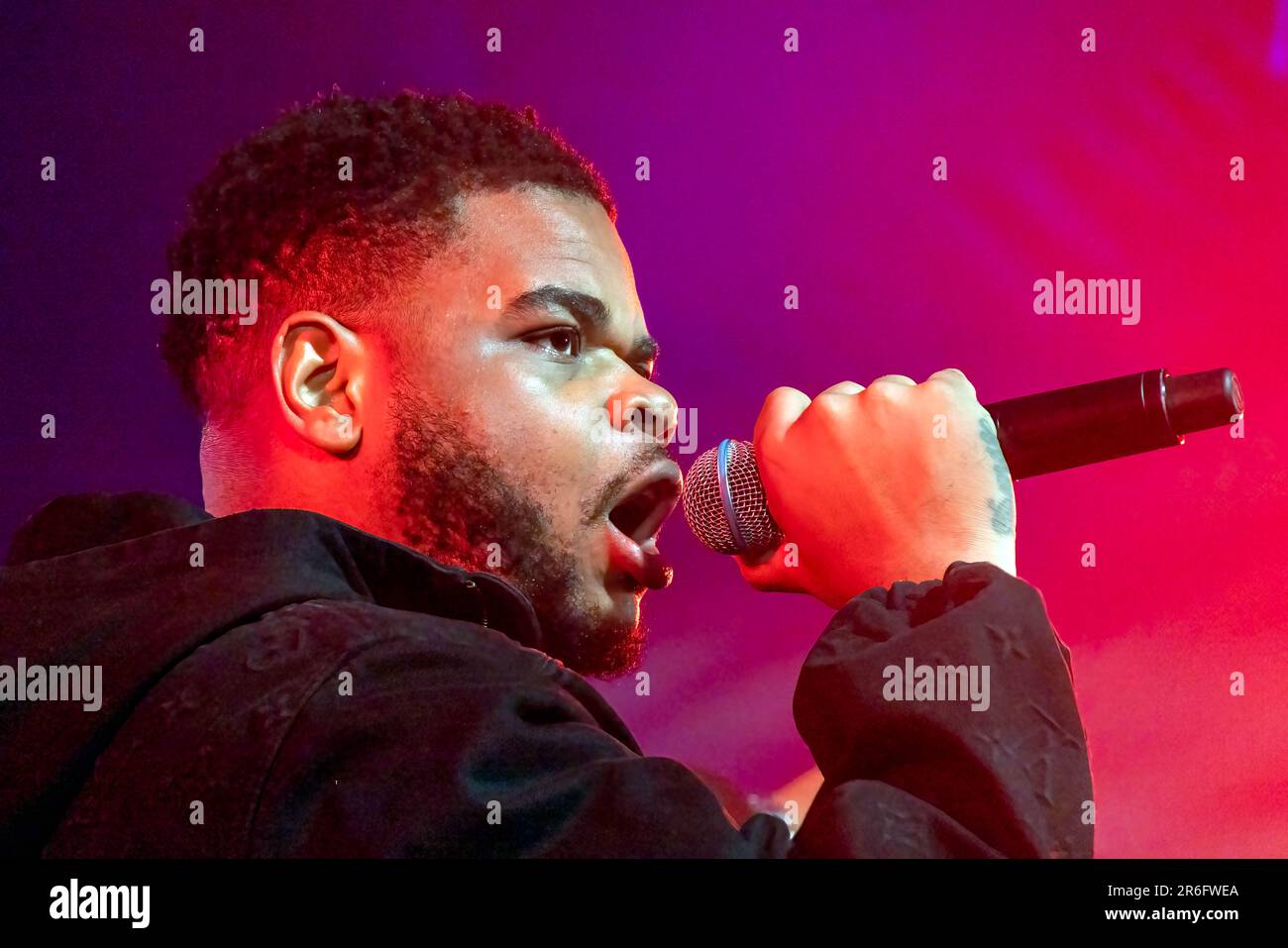 Brighton, City of Brighton & Hove, East Sussex, UK. K-Trap performing ...