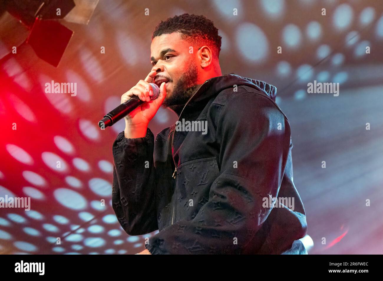 Brighton, City of Brighton & Hove, East Sussex, UK. K-Trap performing ...