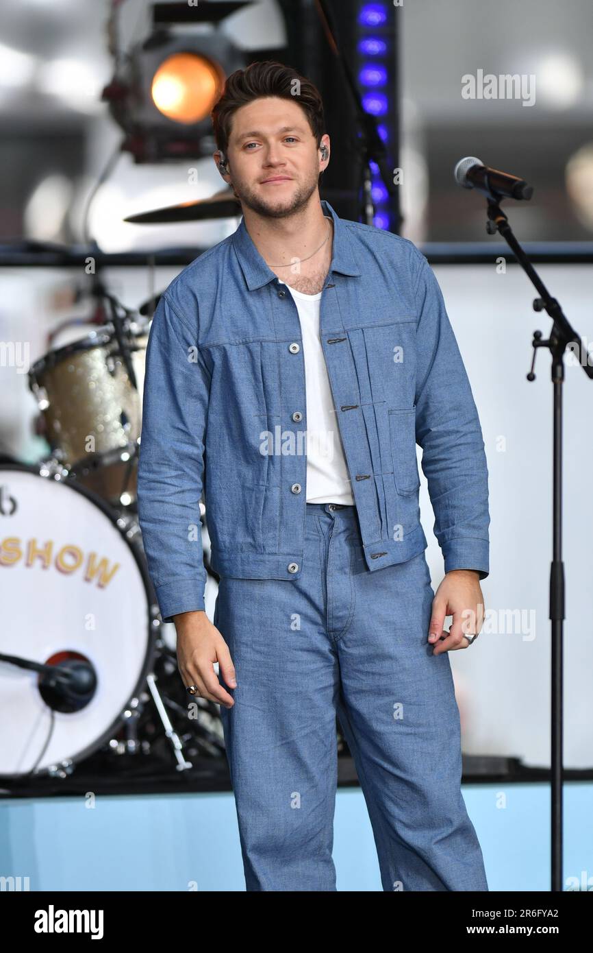 Niall Horan Drum