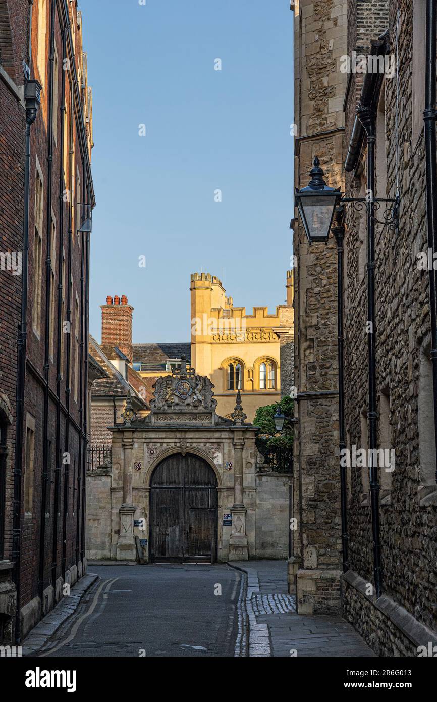 Cambridge monument hi-res stock photography and images - Alamy