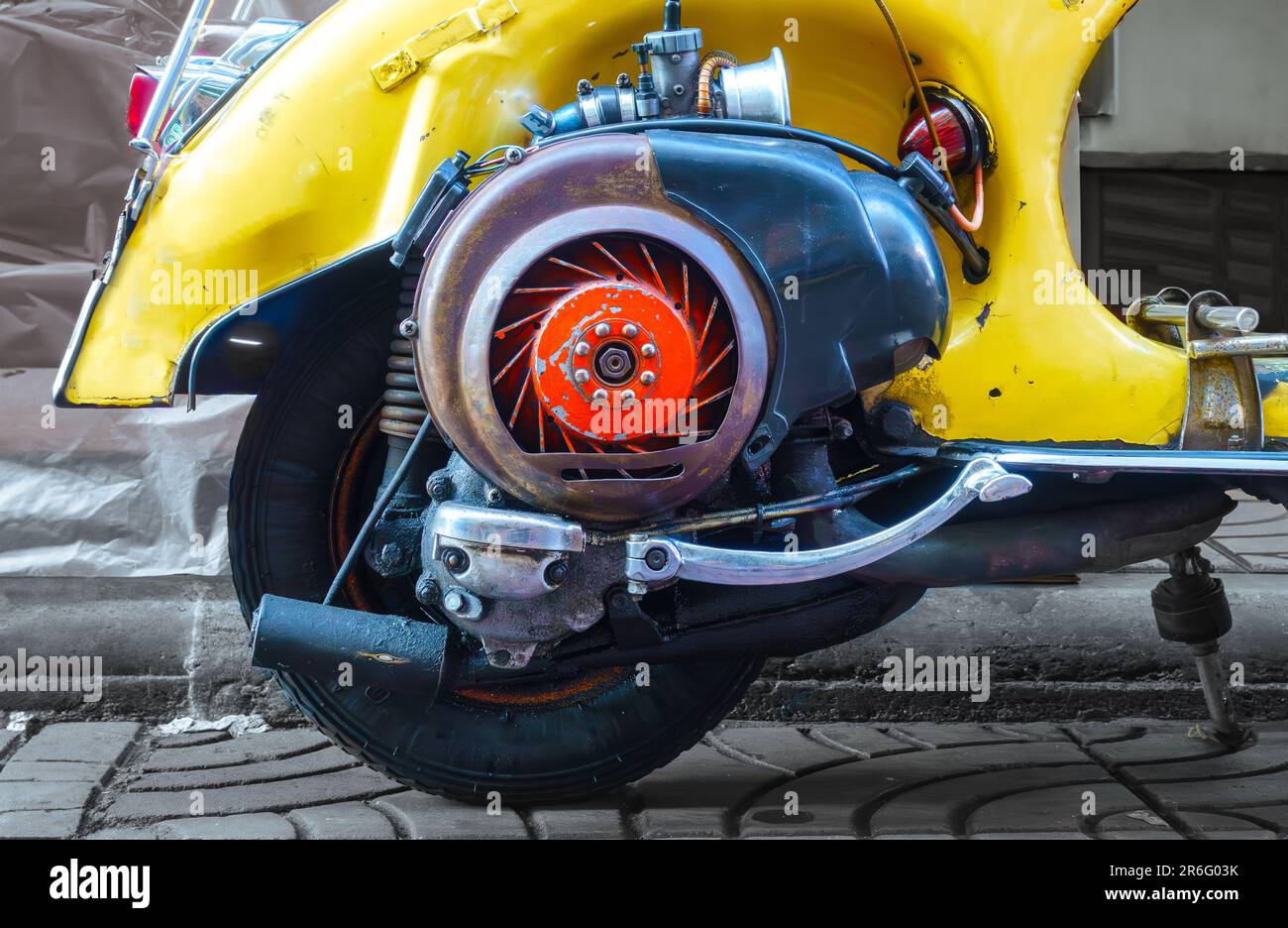 Engine scooter hi-res stock photography and images - Alamy