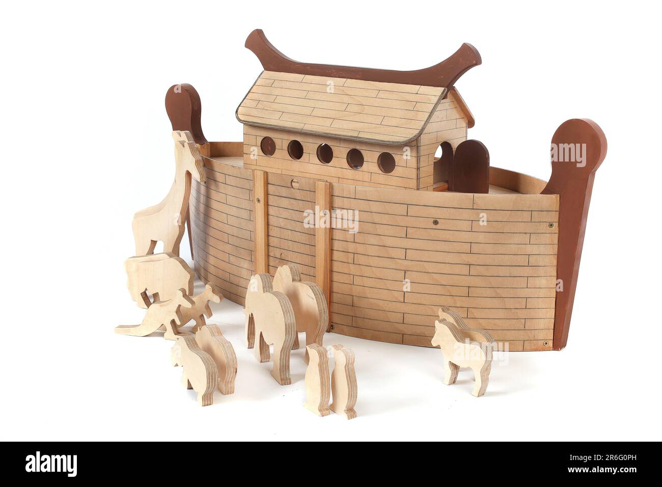 A wooden Noah's Ark toy with animals Stock Photo - Alamy