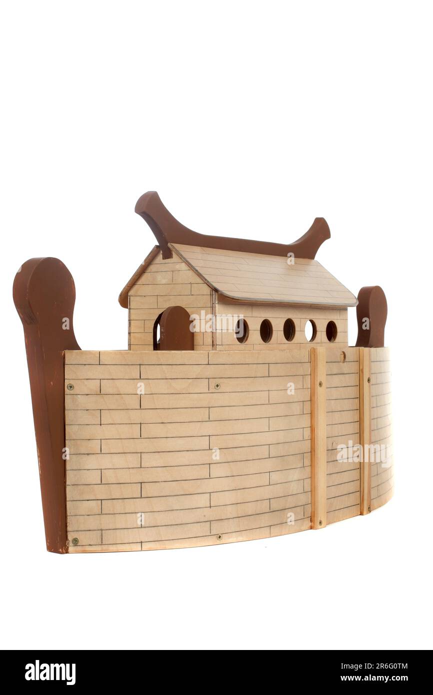 A wooden Noah's Ark toy Stock Photo - Alamy