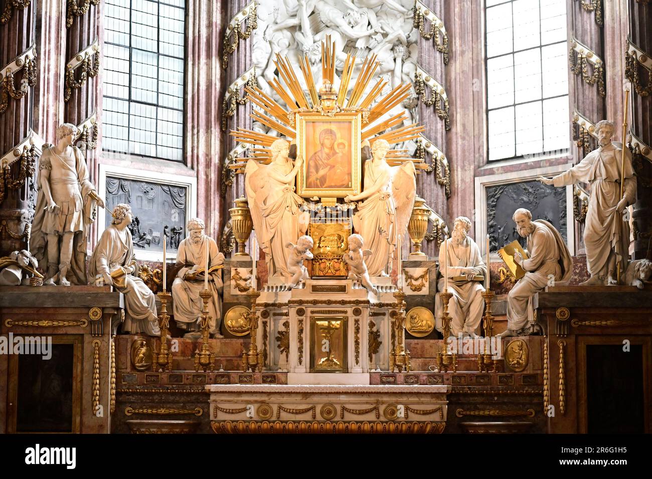 Maria candia hi-res stock photography and images - Alamy