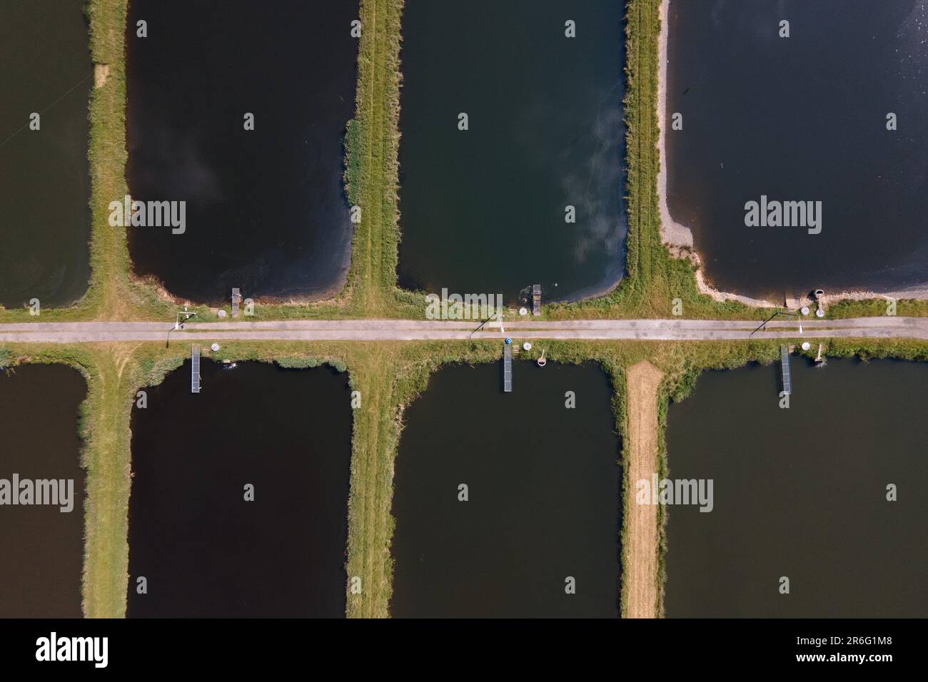 Quitzdorf, Germany. 09th June, 2023. The fishing ponds of Kreba Fisch ...