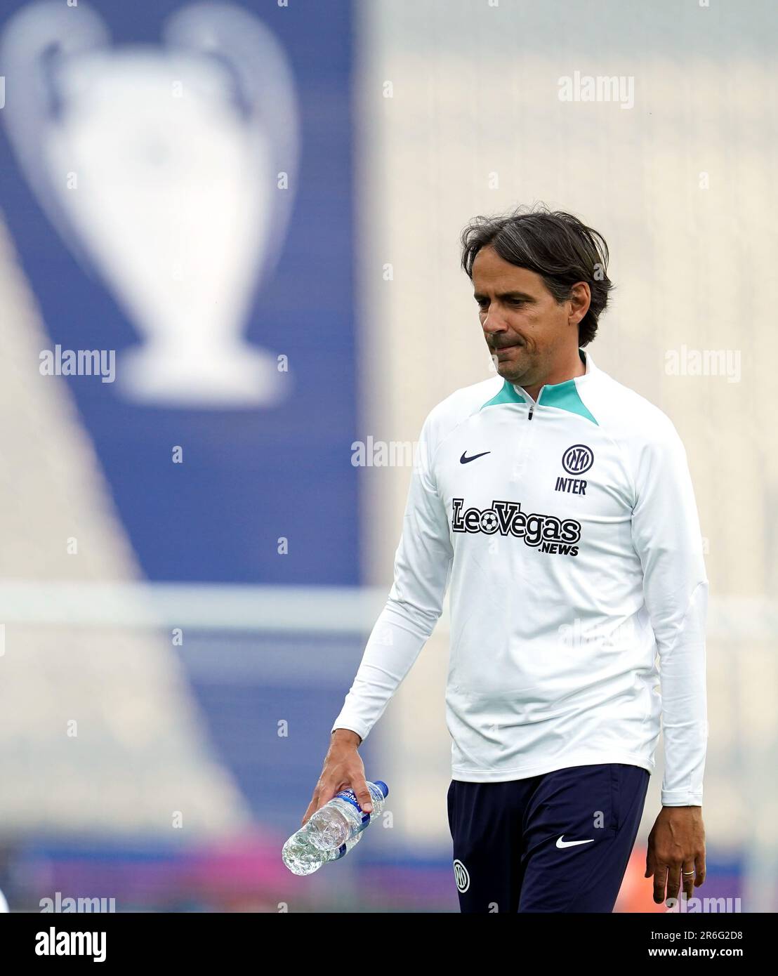 Inter Milan manager Simone Inzaghi during a training session at the ...