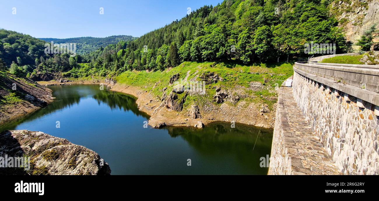 Val d'Enfer dam, Loire, France Stock Photo - Alamy