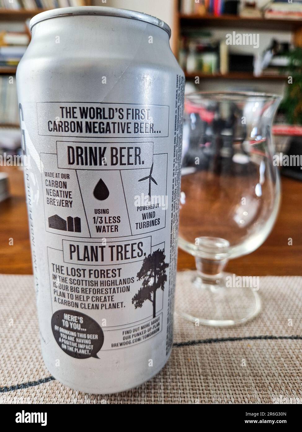 Carbon negative beer hi-res stock photography and images - Alamy