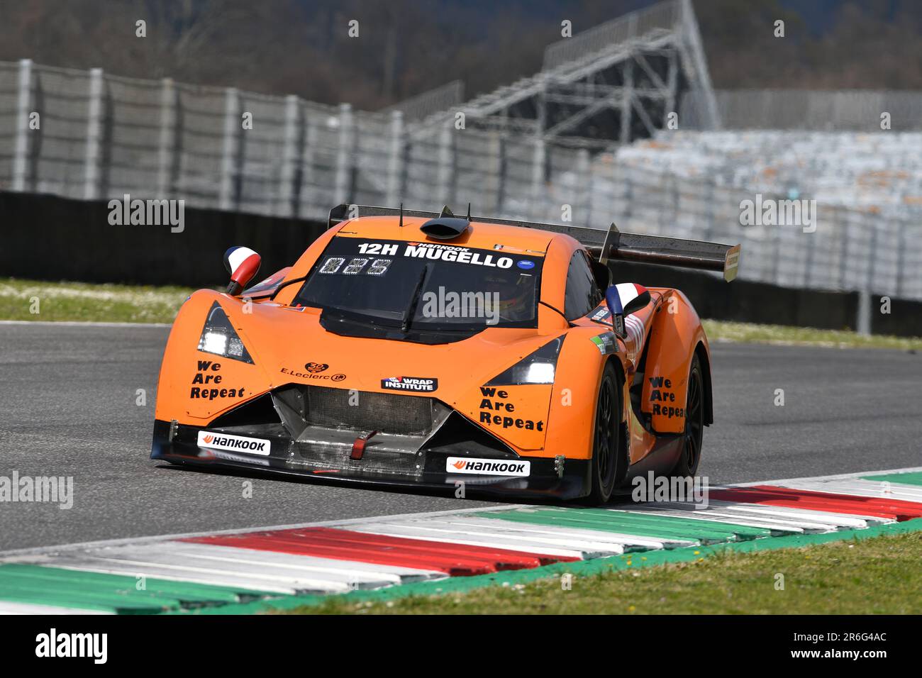 Vortex v8 team hi-res stock photography and images - Alamy