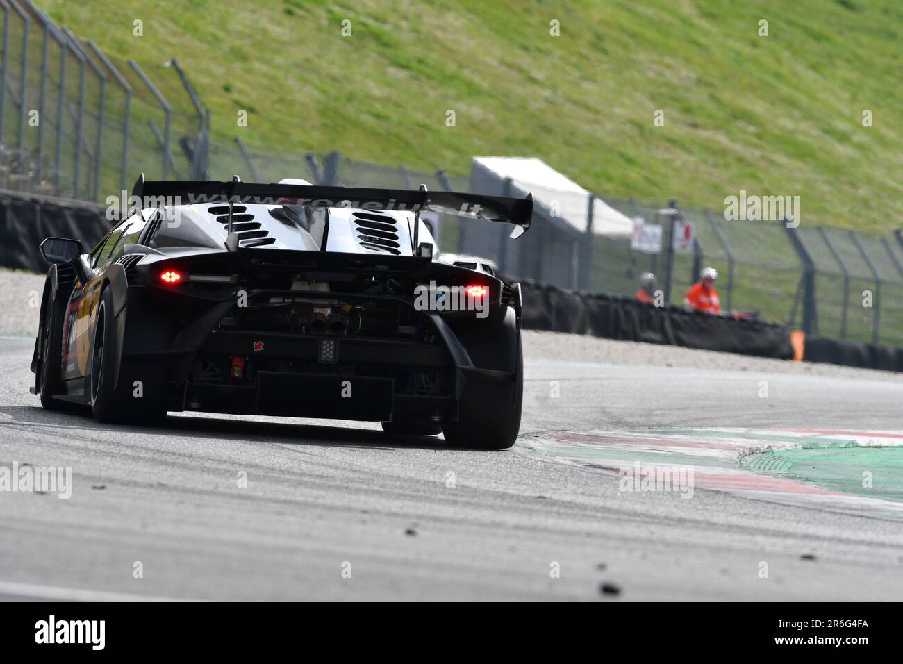 Lamborghini huracan super trofeo gt3 evo hi-res stock photography and ...