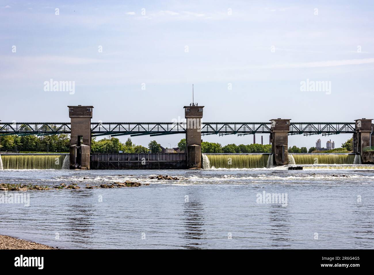Dutch lock gates hi-res stock photography and images - Alamy