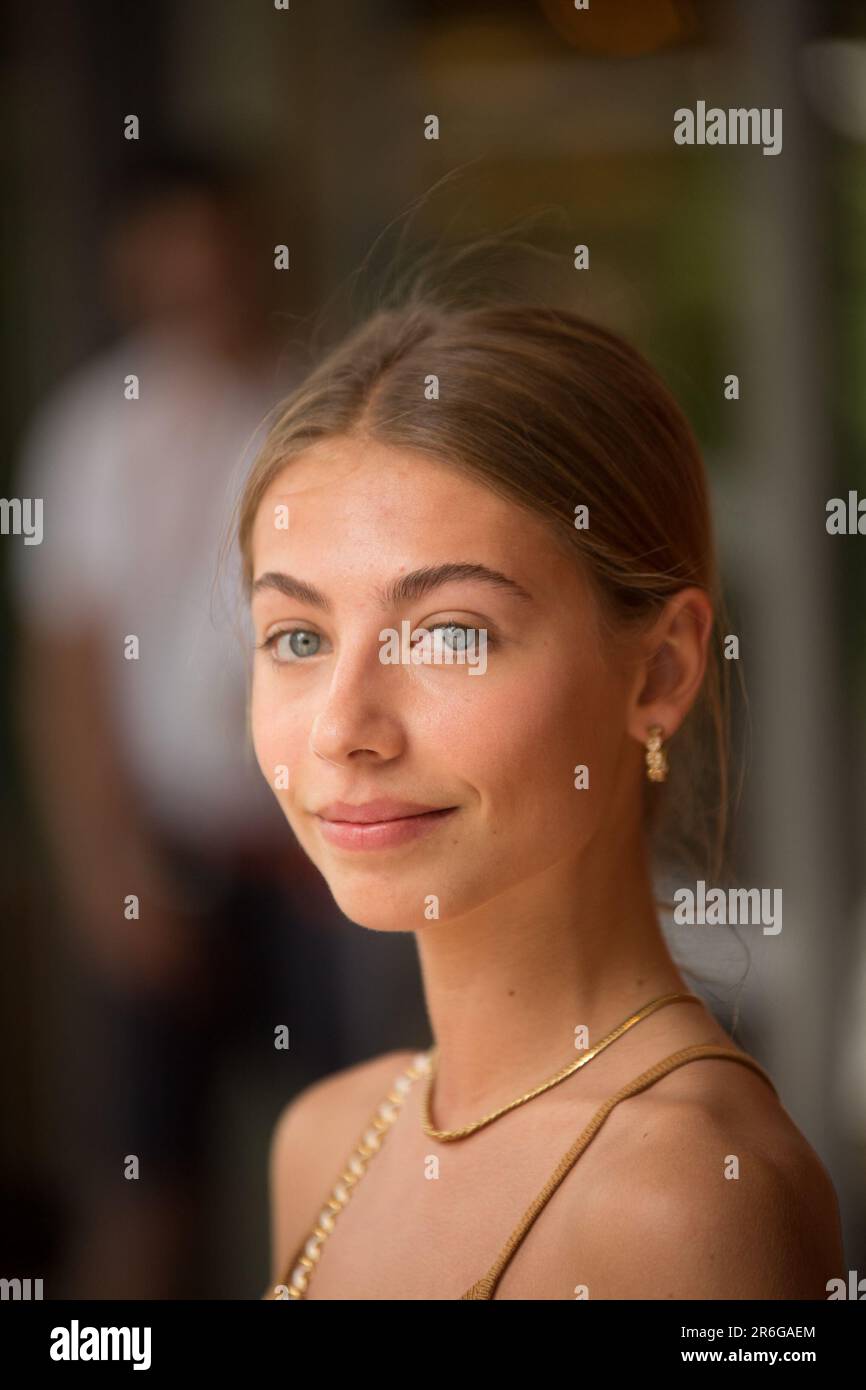 Stella belmondo hi-res stock photography and images - Alamy