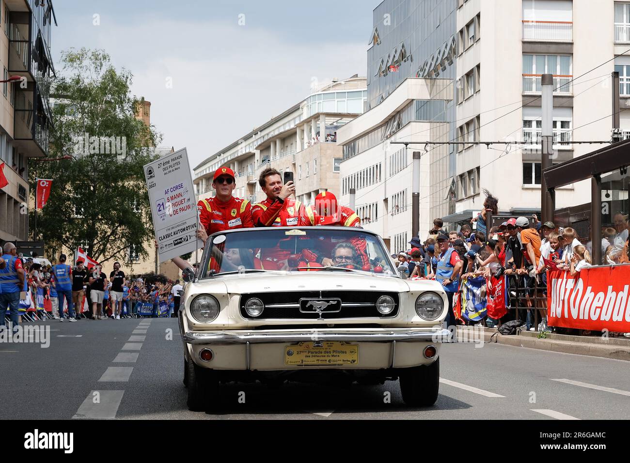 Le Mans, France. 09th June, 2023. 21 PIGUET Julien (fra), MANN Simon ...