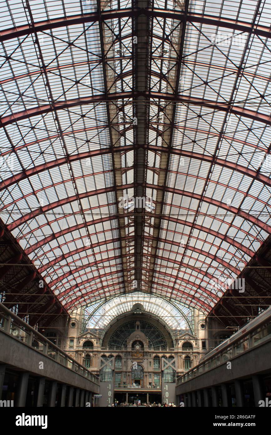 Centraal Station Antwerpen-Centraal railway station with the clock at ...