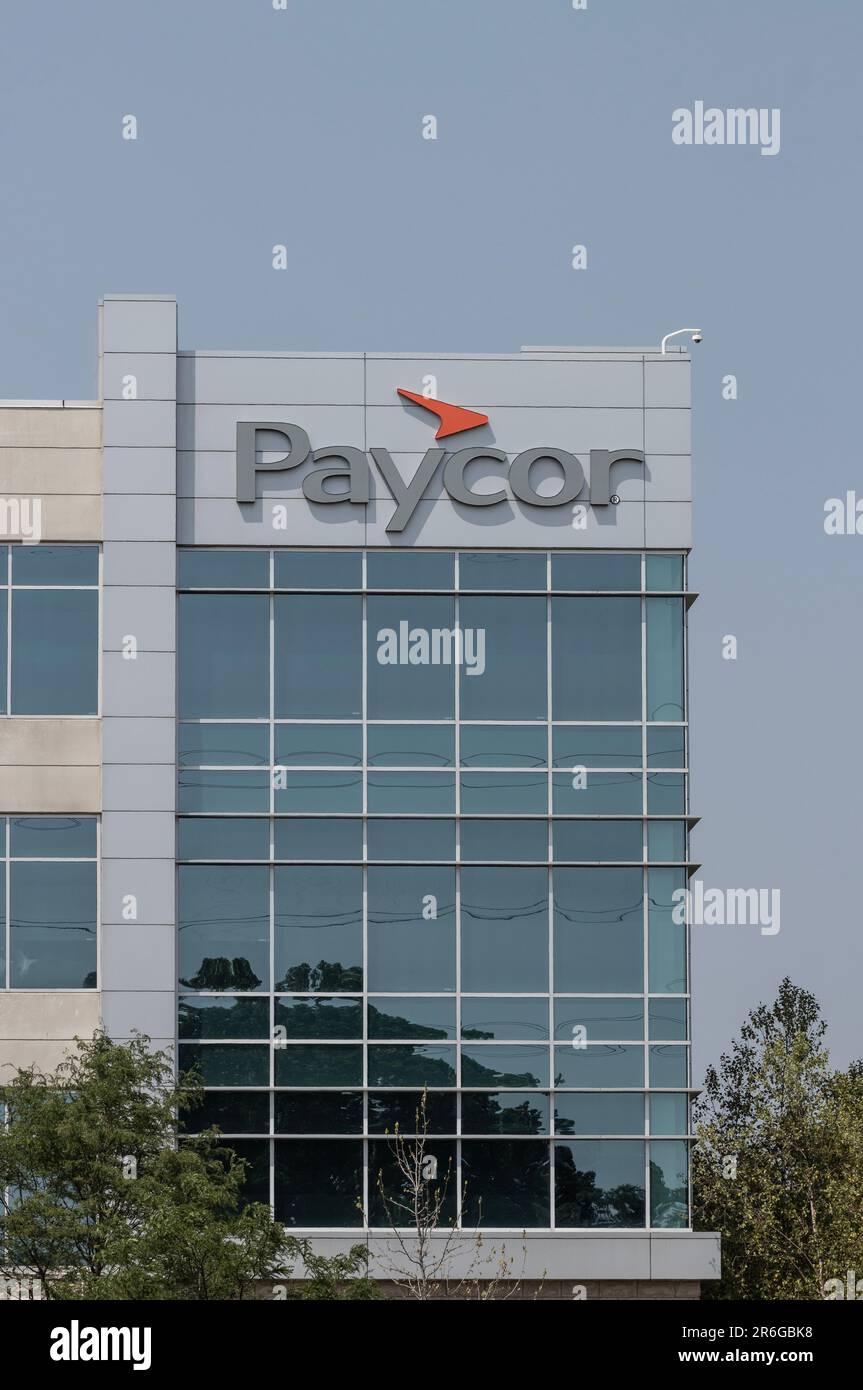 Cincinnati - June 8, 2023: Paycor worldwide headquarters. Paycor HCM ...