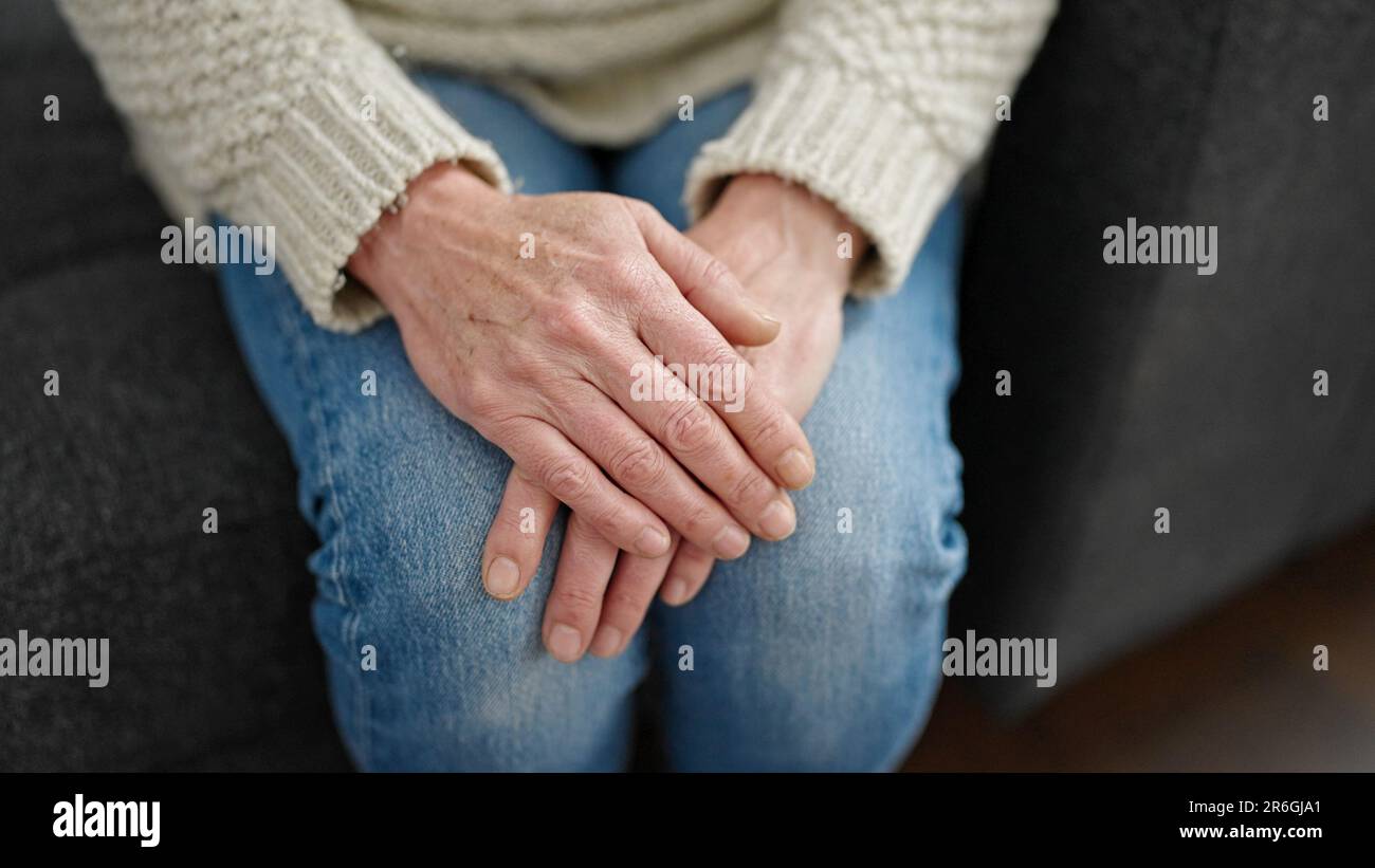 Over knees hi-res stock photography and images - Alamy