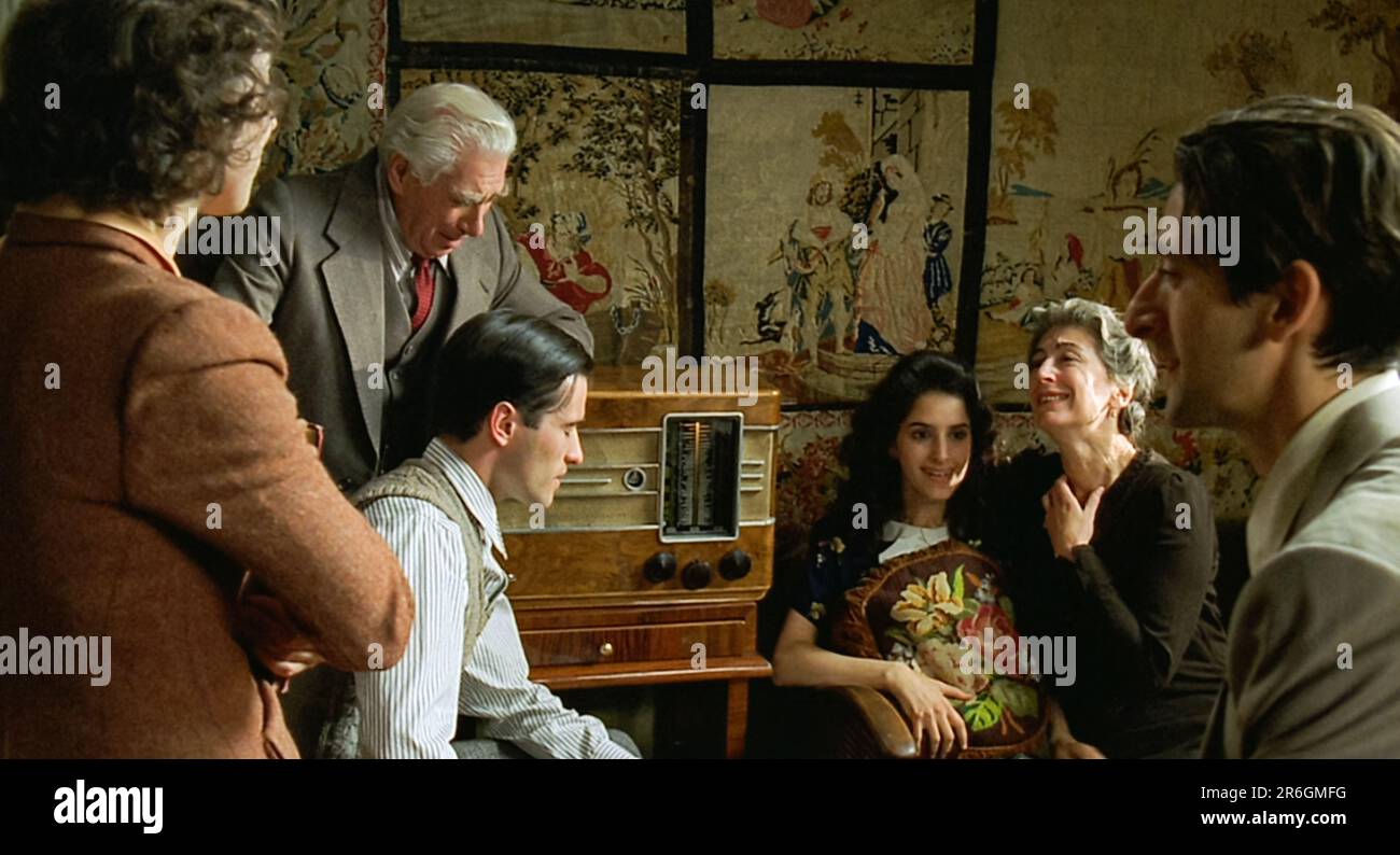 Maureen Lipman The Pianist