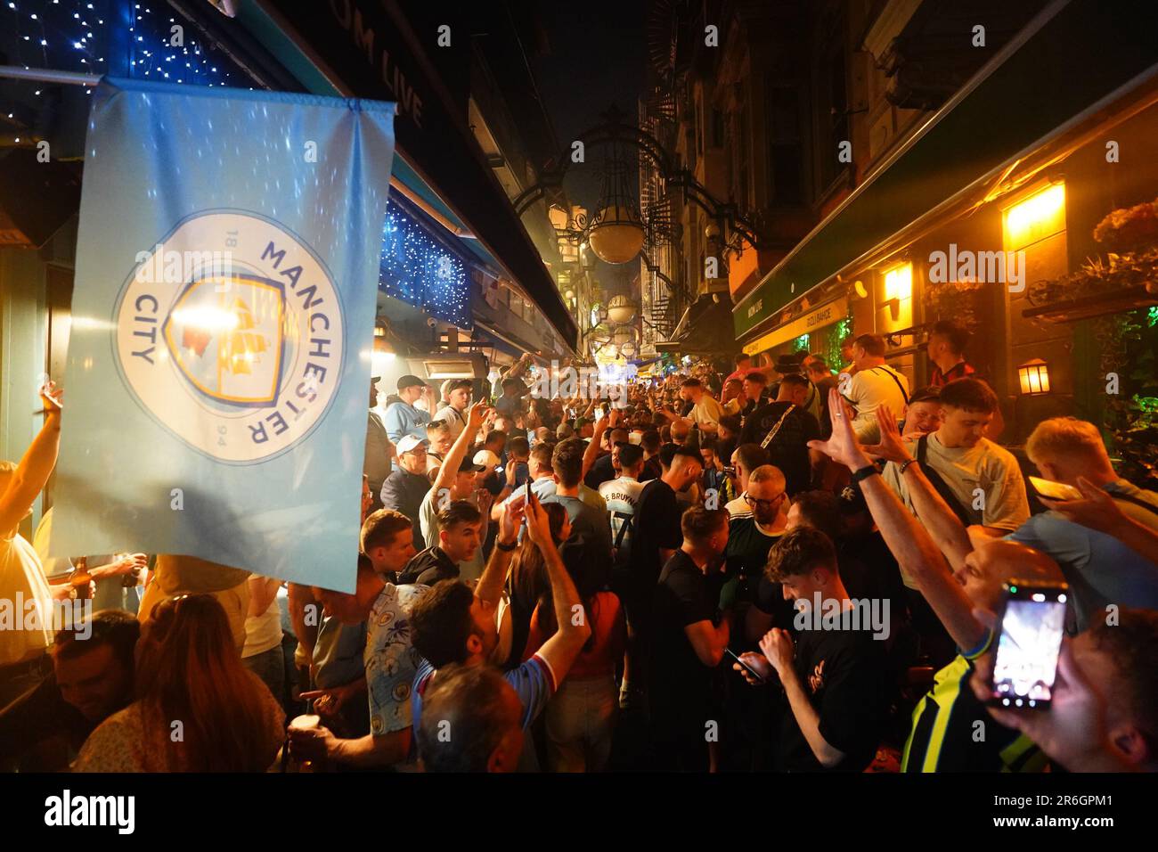 Football fans in central Istanbul, ahead of Saturday's UEFA Champions ...