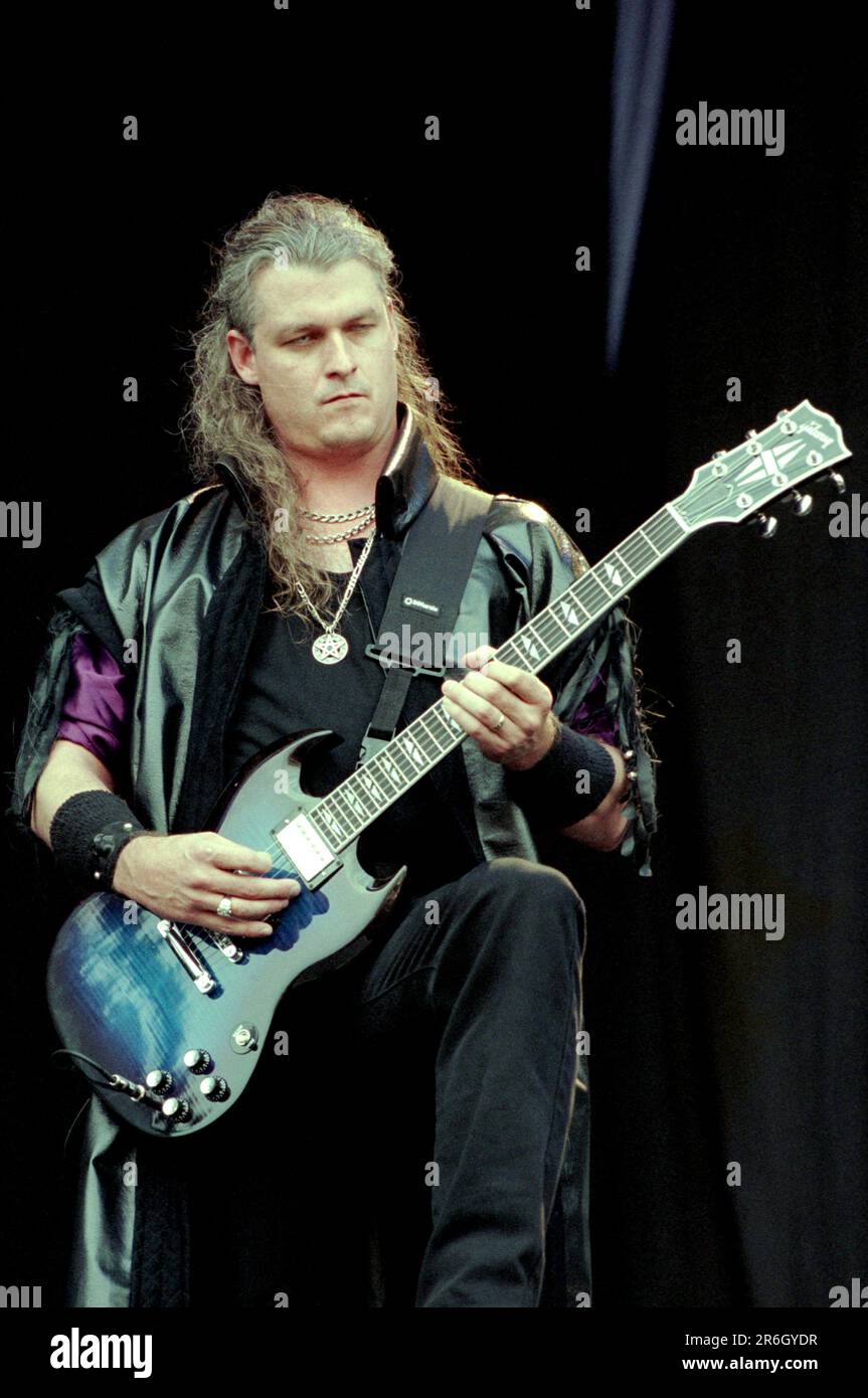 Jon schaffer iced earth hi-res stock photography and images - Alamy