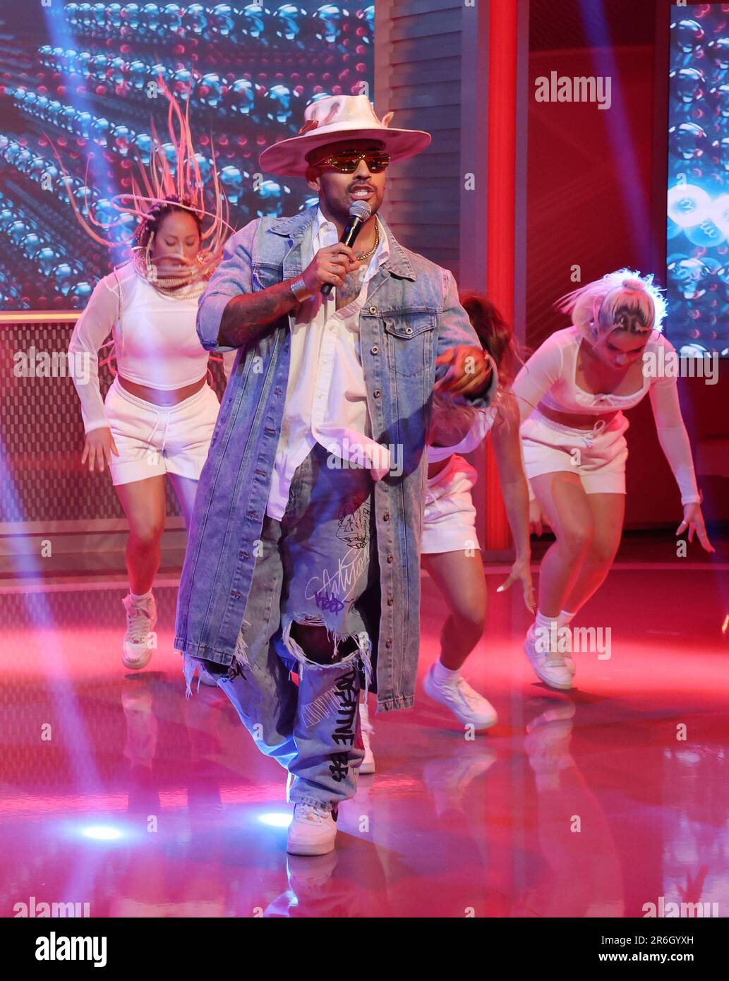 Samy hawk hi-res stock photography and images - Alamy