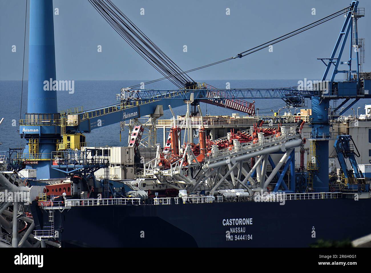 Castorone hi-res stock photography and images - Alamy