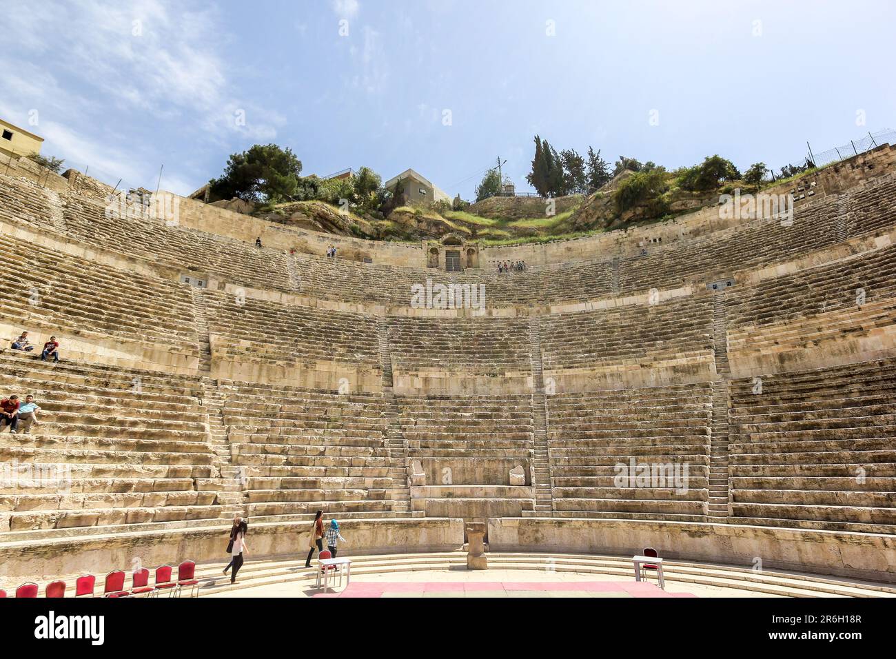Jerash amphitheatre amphitheater jordan hi-res stock photography and ...