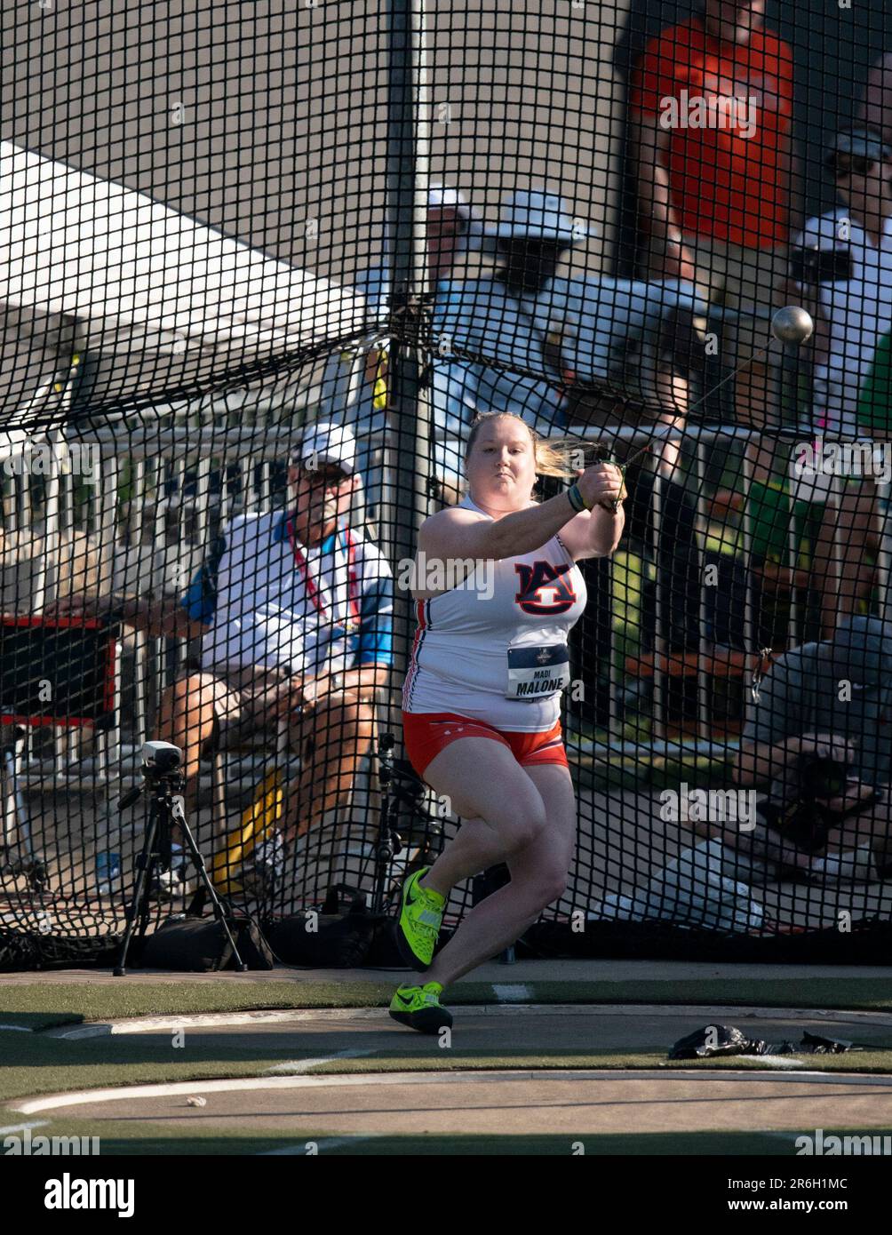 Hammer thrower MADI MALONE of Auburn finishes second in women's final ...
