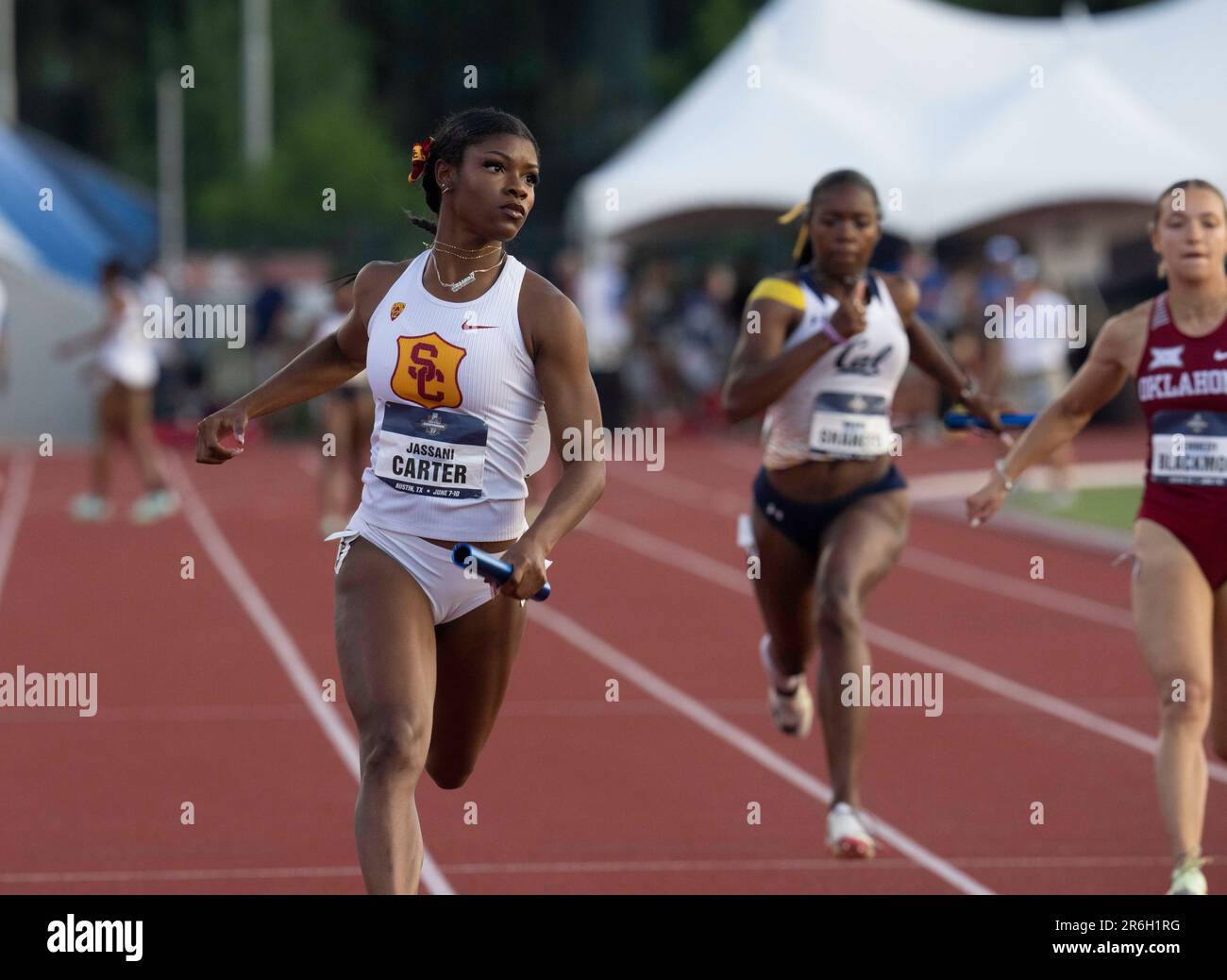 Anchor leg hi-res stock photography and images - Alamy