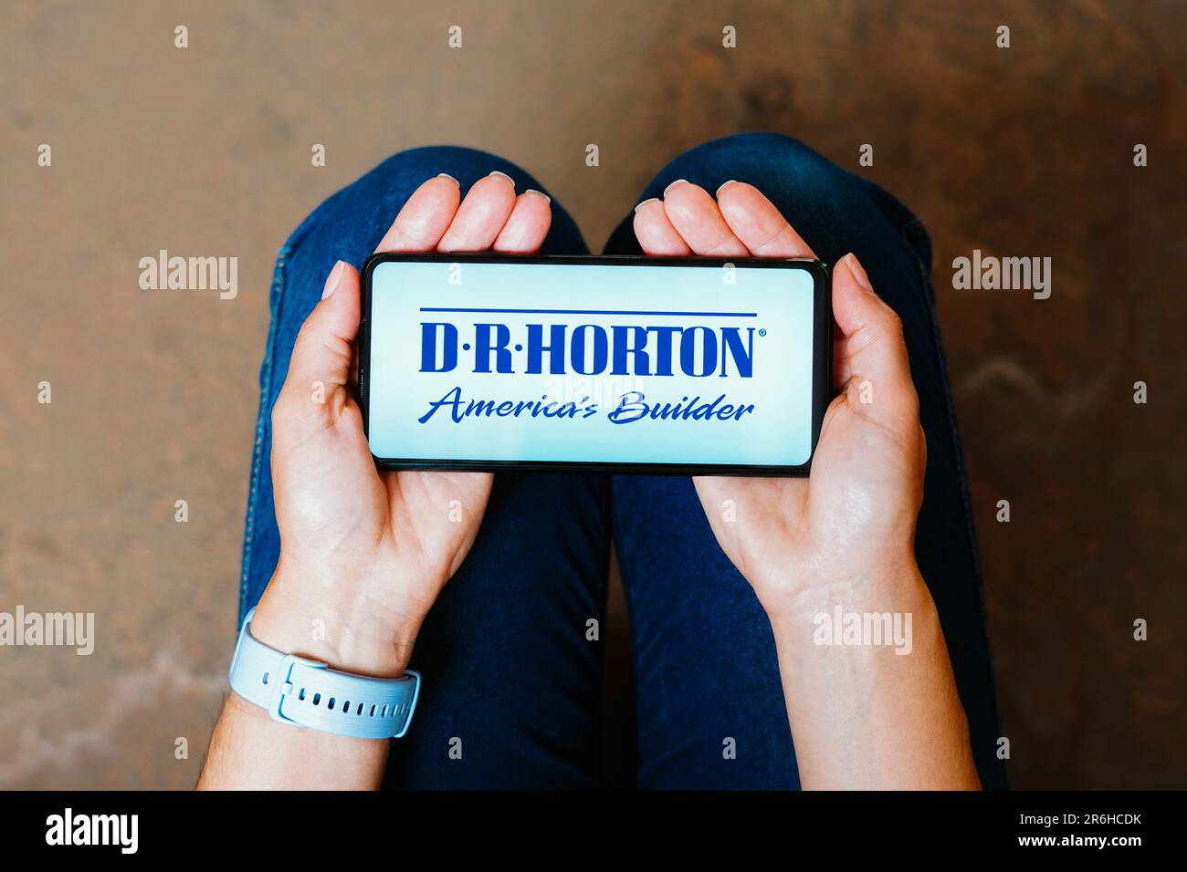 Dr horton logo hi-res stock photography and images - Alamy