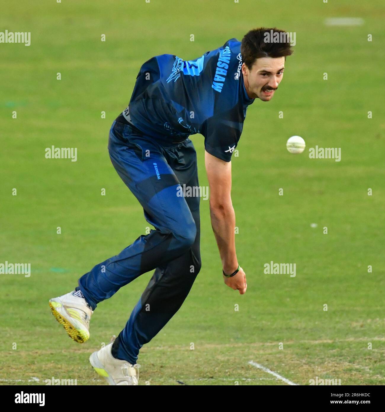 Incora derbyshire cricket ground hi-res stock photography and images ...