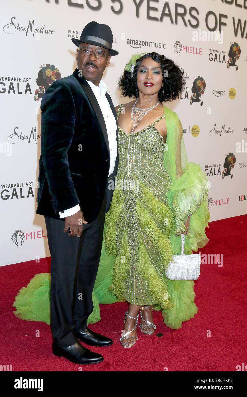 5th Annual Wearable Art Gala at Barker Hanger on October 22, 2022 in ...