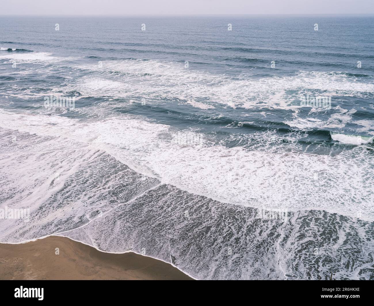 Lined beach wash hi-res stock photography and images - Alamy