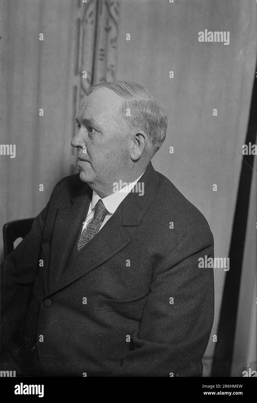 Dan theophilus beddoe hi-res stock photography and images - Alamy