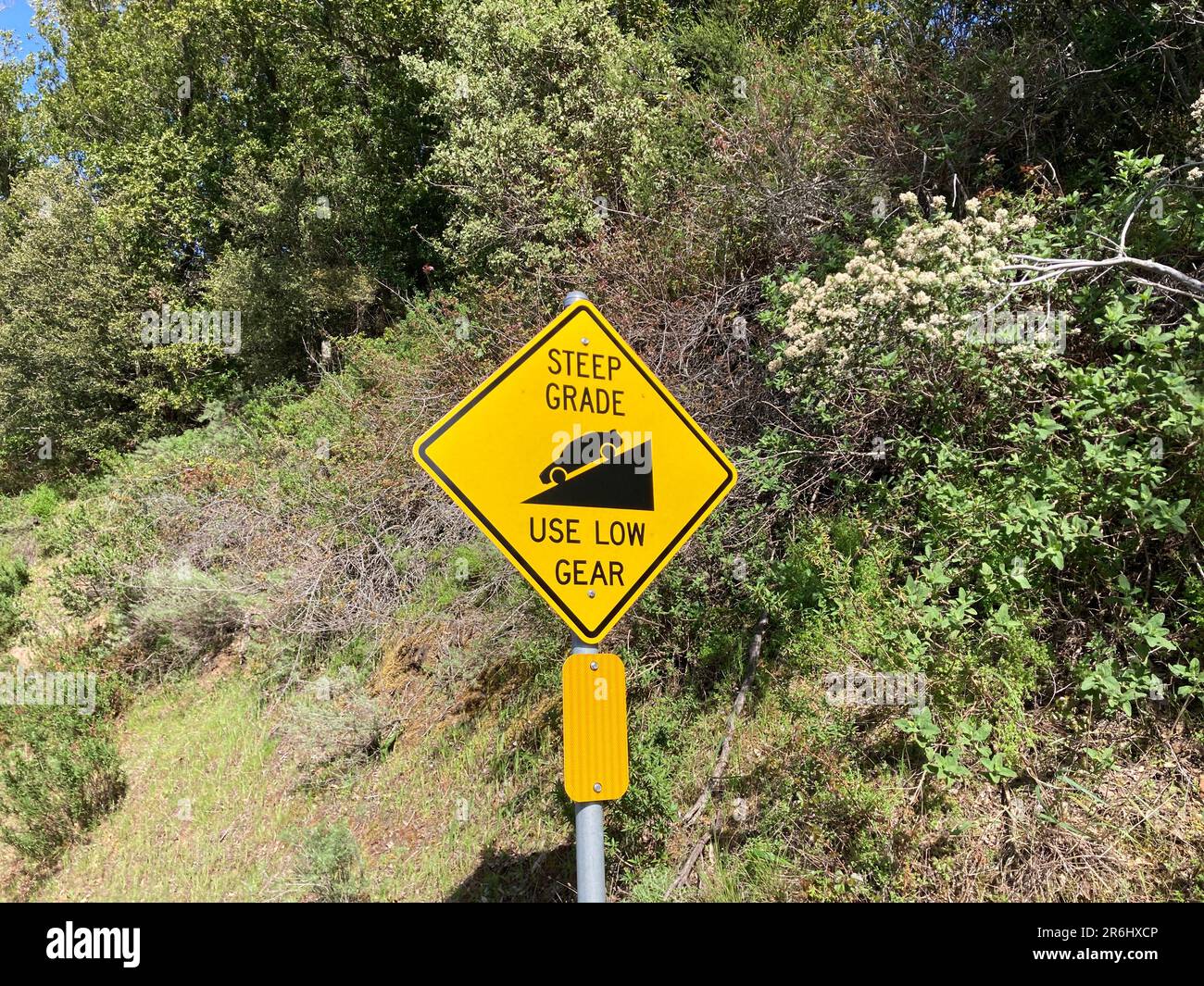 Steep grade road sign hi-res stock photography and images - Alamy