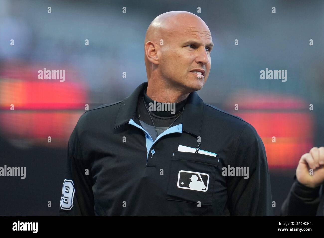 Umpire Vic Carapazza before a baseball game between the San Francisco ...