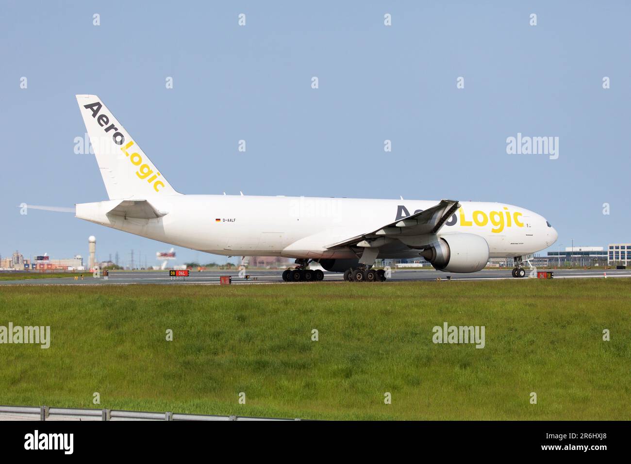 AeroLogic Boeing 777F, D-AALF, Taxiing for Takeoff at Pearson Airport ...