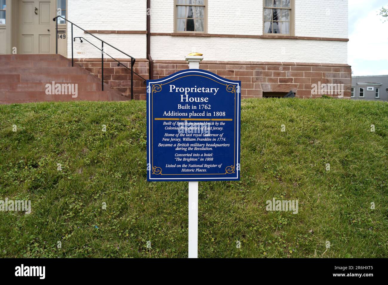 Proprietary House, historic marker at Kearny Ave, Perth Amboy, NJ, USA ...