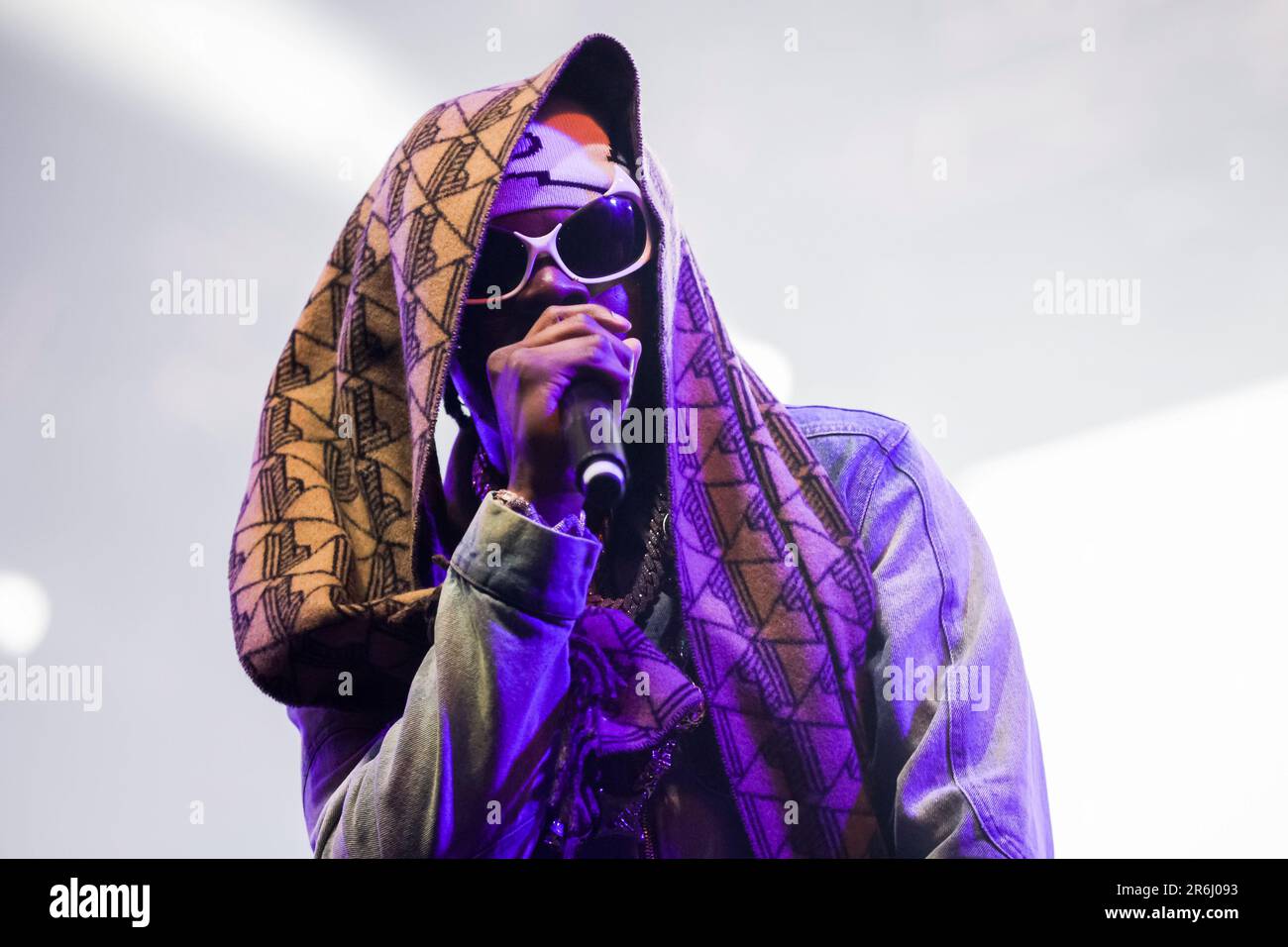 Rapper rema hi-res stock photography and images - Alamy